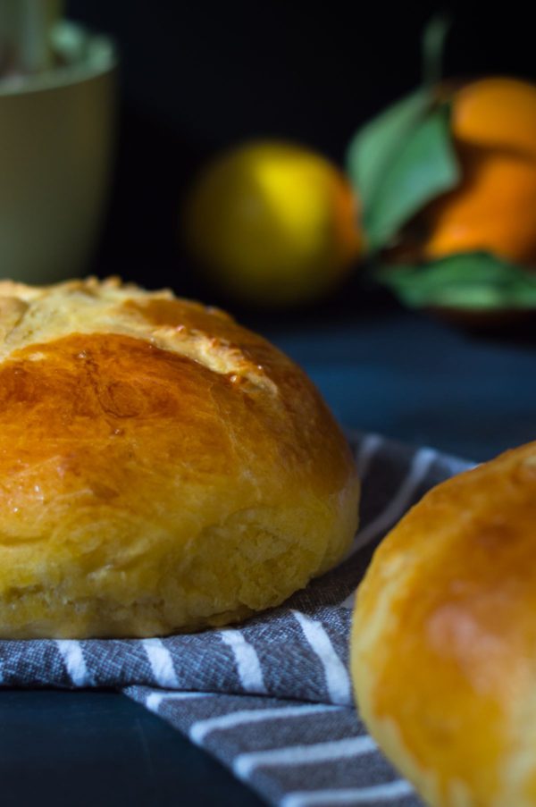 Pinca - soft and sweet Croatian Easter bread - Food and Mood